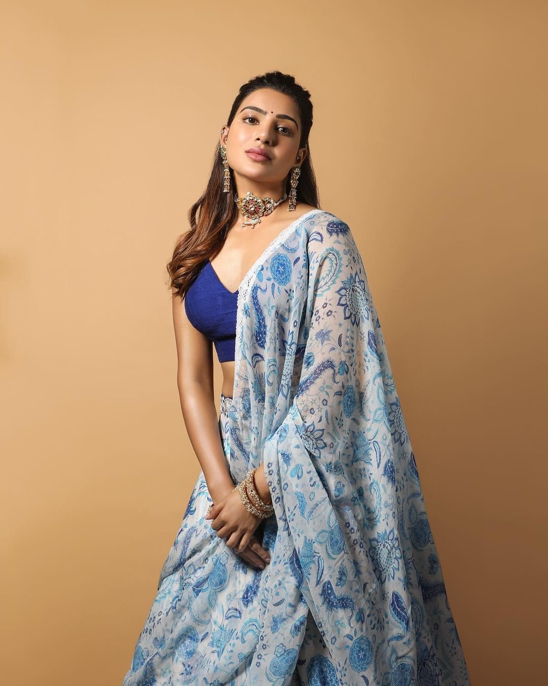 Samantha Instagram Pics -She released Diwali Look - 24NewsDaily